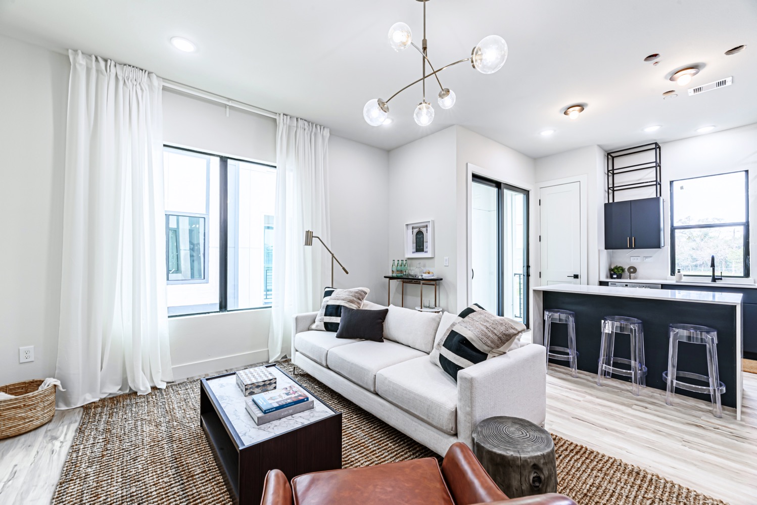 UO_1854-HDR-contrast - Grocapitus