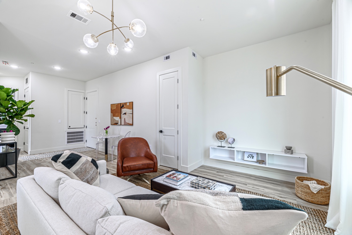 UO_1866-HDR - Grocapitus